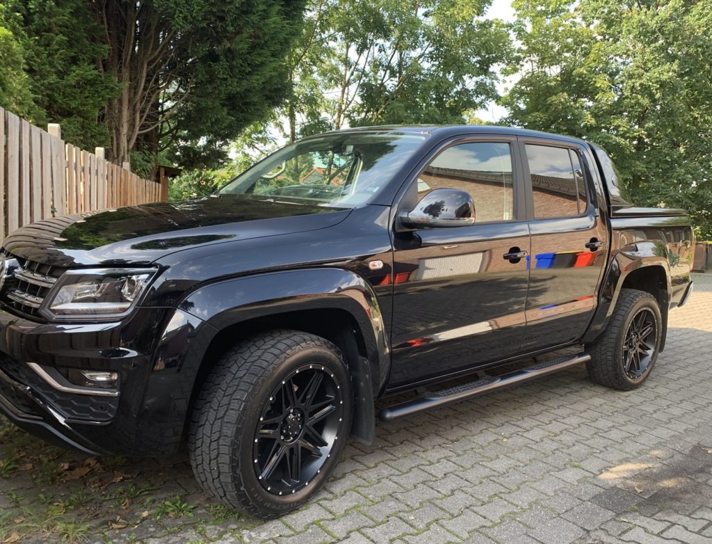 4x Felgen Dirt D62 9×20 ET25 5×120 + 4x Reifen Cooper AT3-4S 265/50/20 ...