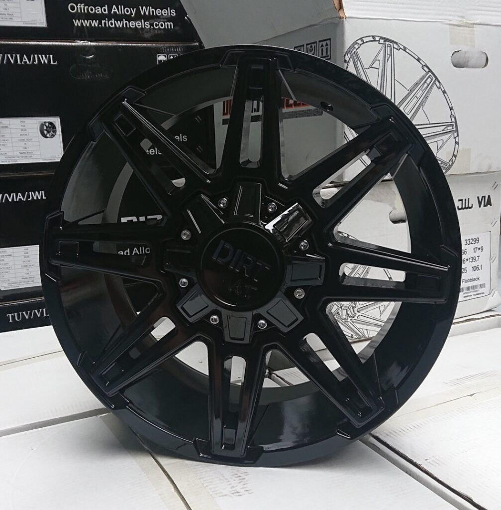 4x Felgen Dirt D88 8×18 ET48 6×130 - Brandwheels